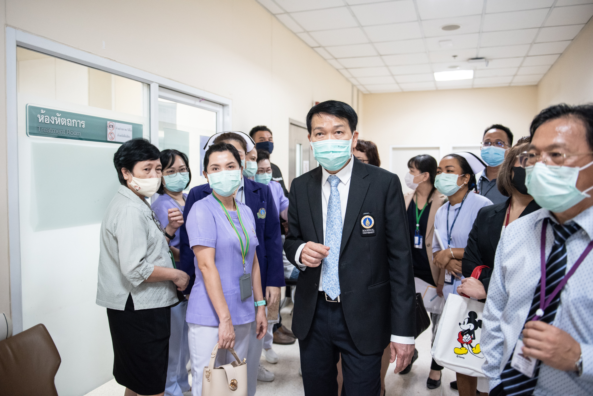 กิจกรรม Leadership Walk Round ฝ่ายการพยาบาล ศูนย์การแพทย์สมเด็จพระเทพ ...